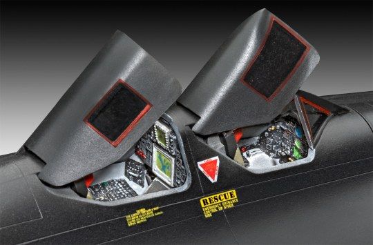 Revell 1/48 Scale Lockheed SR-71 A Blackbird Model Kit | Hobbies