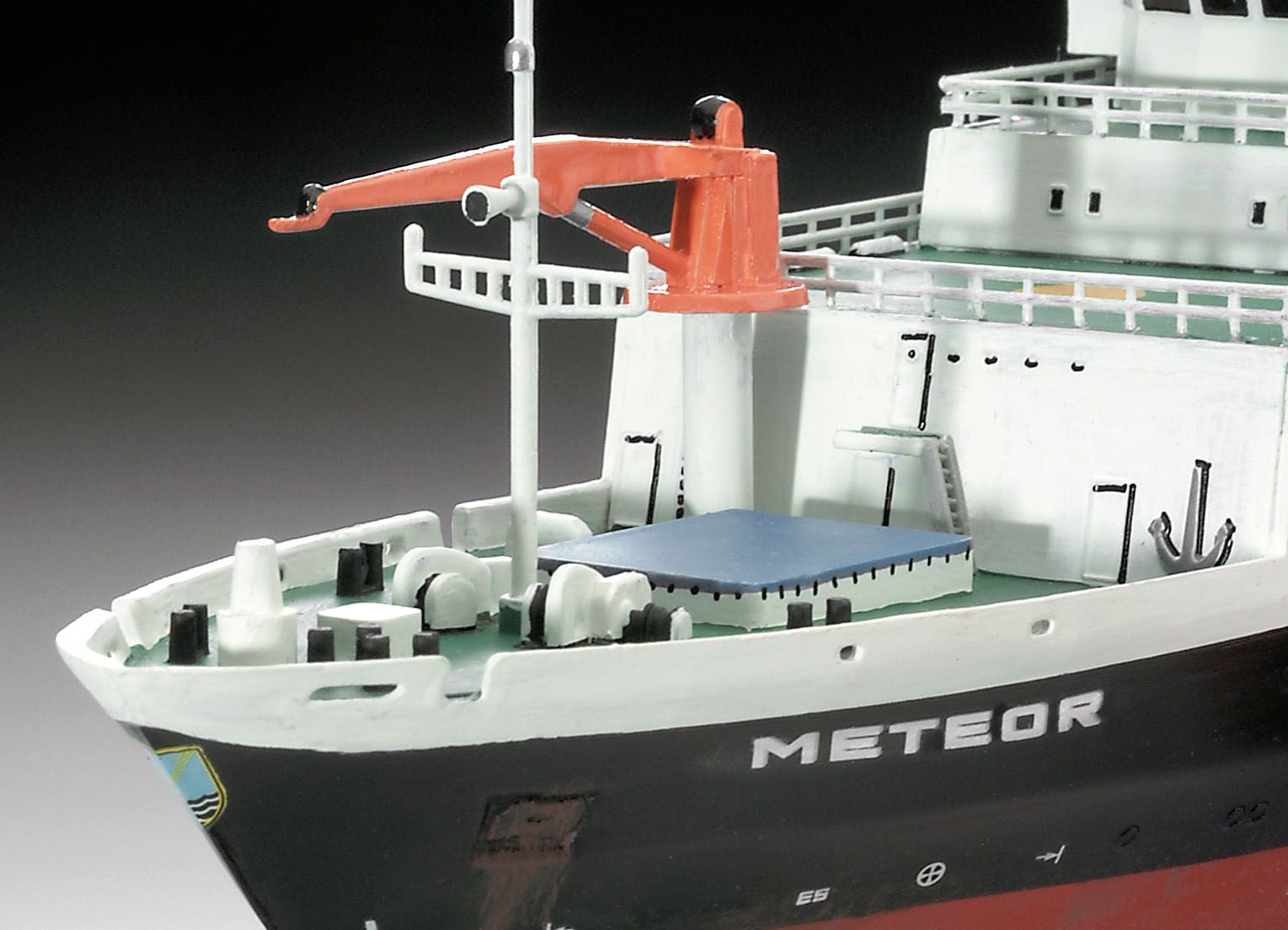 Revell 1/300 Scale German Research Vessel Meteor Model Kit | Hobbies