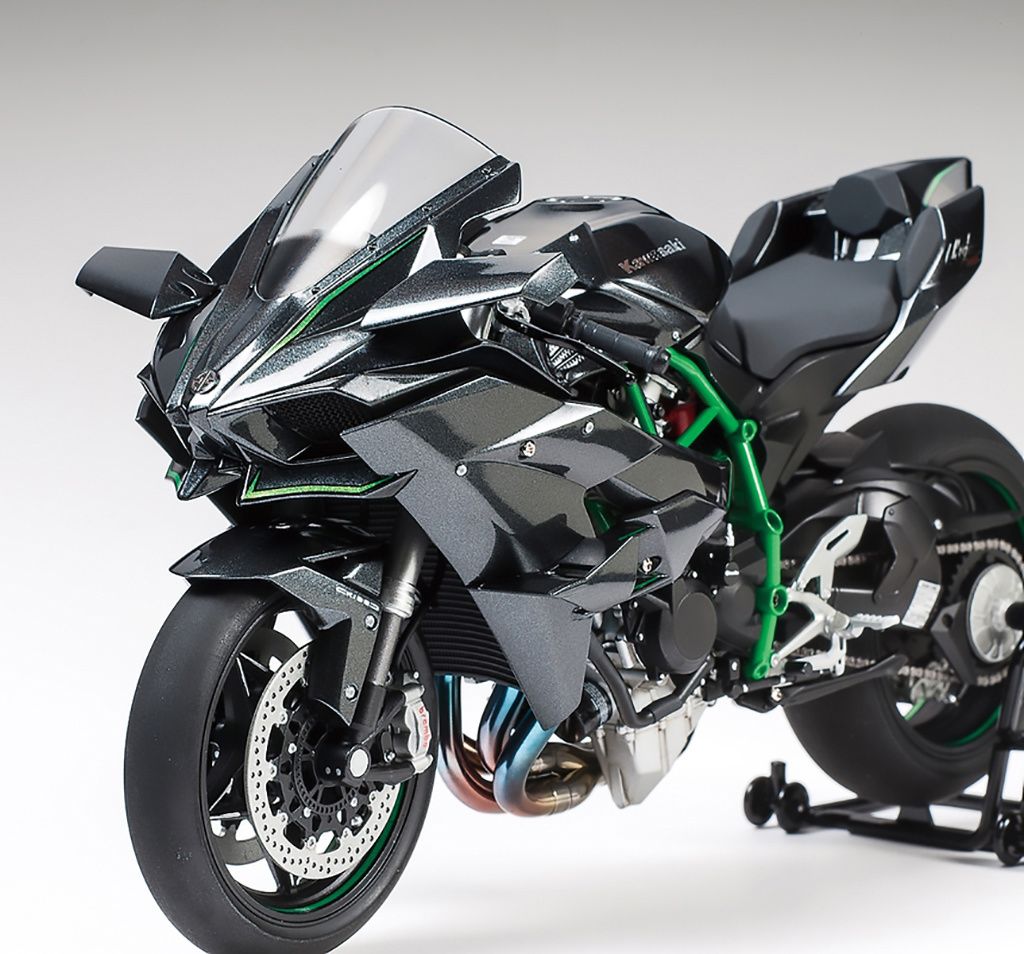 Tamiya 1/12 Scale Kawasaki Ninja H2R Model Kit | Hobbies