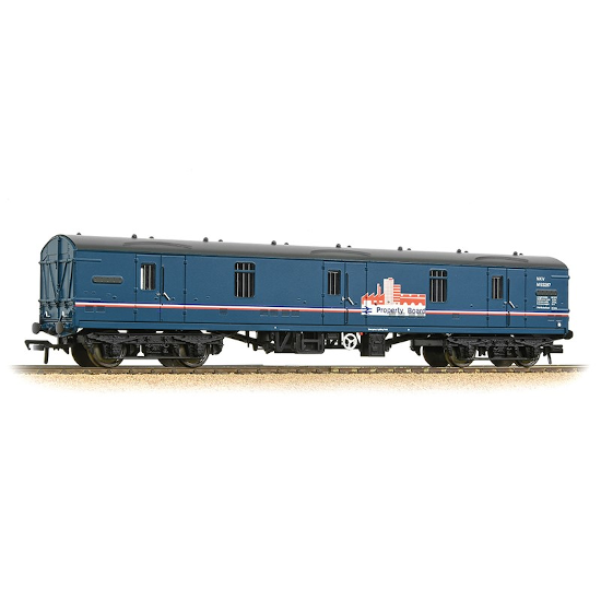 Branchline BR Mk1 GUV General Utility Van BR Blue 'Property Board' OO ...