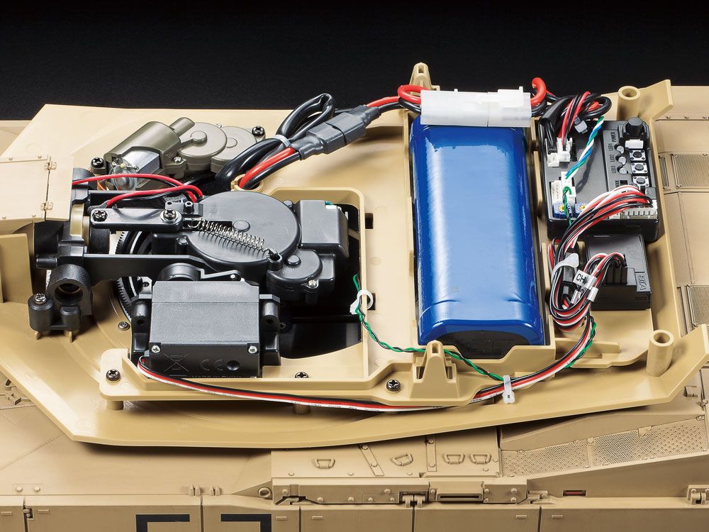 Tamiya 1/16 RC US M1A2 Abrams Tank - Full Option Kit | Hobbies