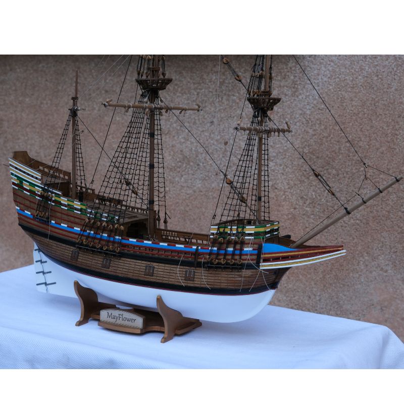 Mantua Models 1/64 Scale Mayflower Model Kit | Hobbies