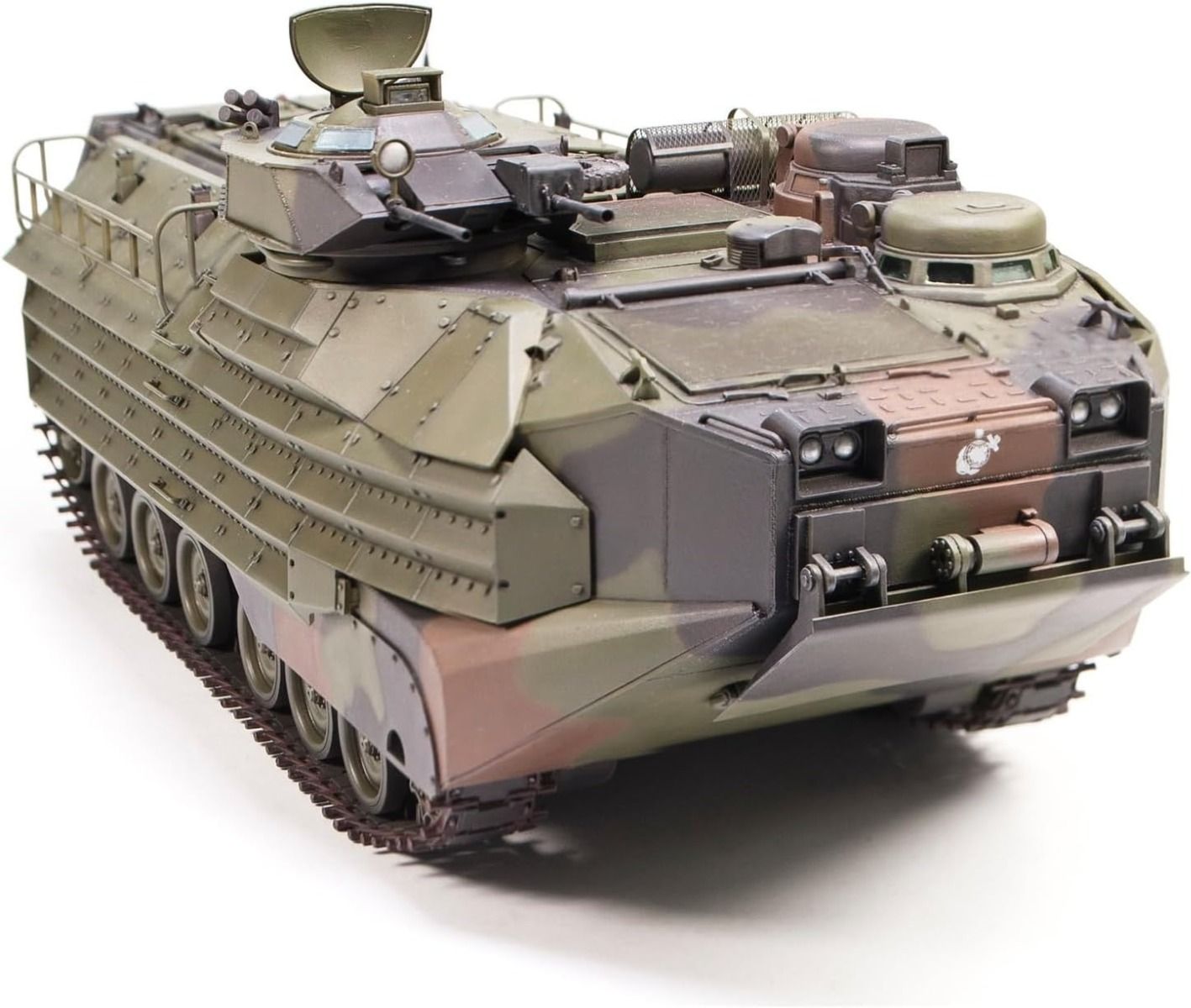 AFV Club 1/35 Scale USMC/ROC AAVP-7A1 w/ EAAK & interior, ca.1989 ...