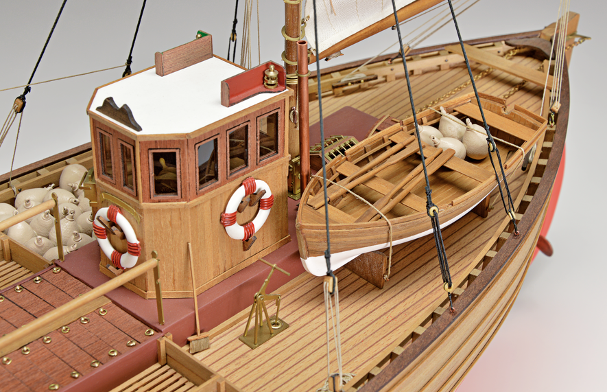 Fifie Scottish Motor Fishing Vessel Wooden Model Kit 1300/09 | Amati ...