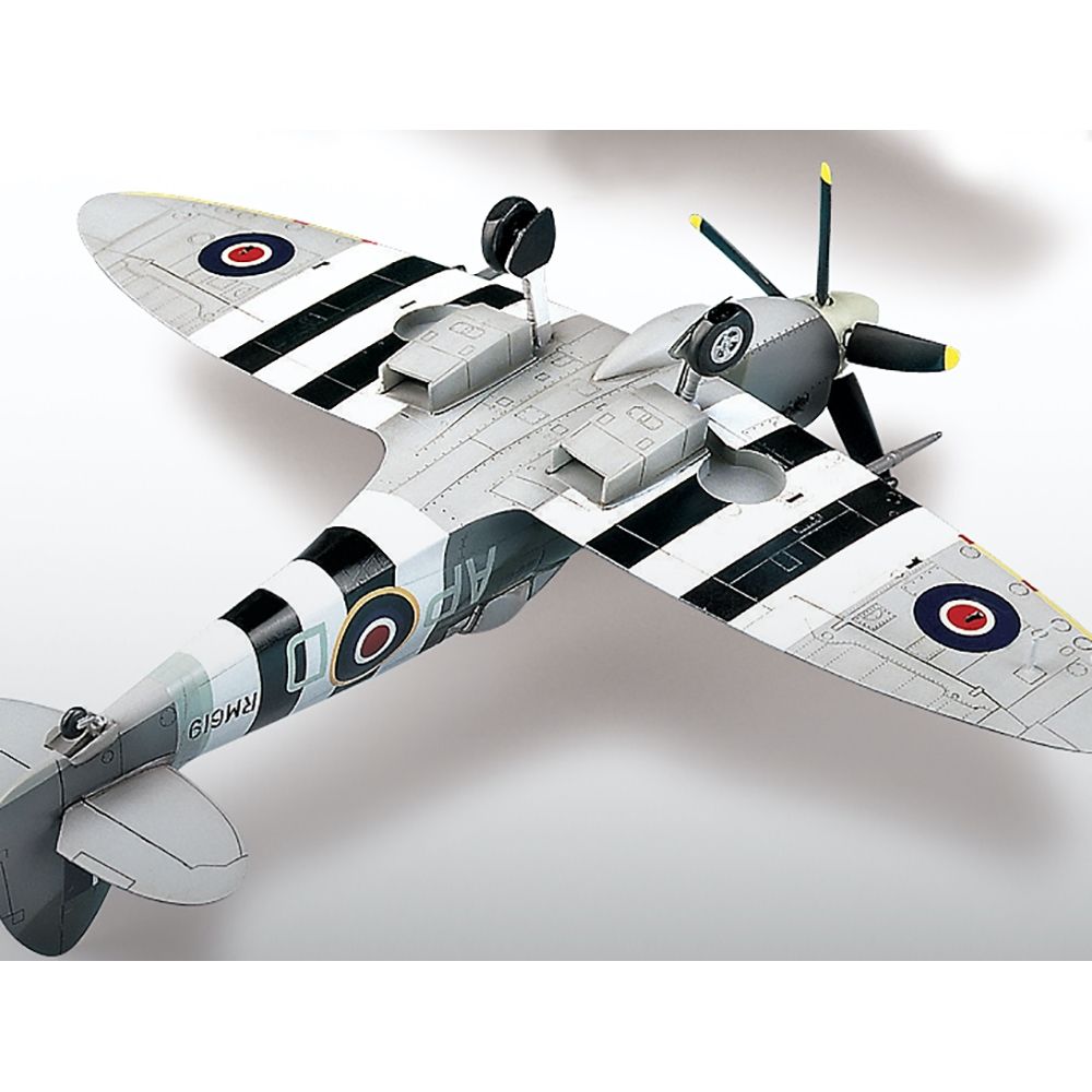 Academy 1/48 Scale British Royal Air Force Spitfire Mk XIVc Fighter ...