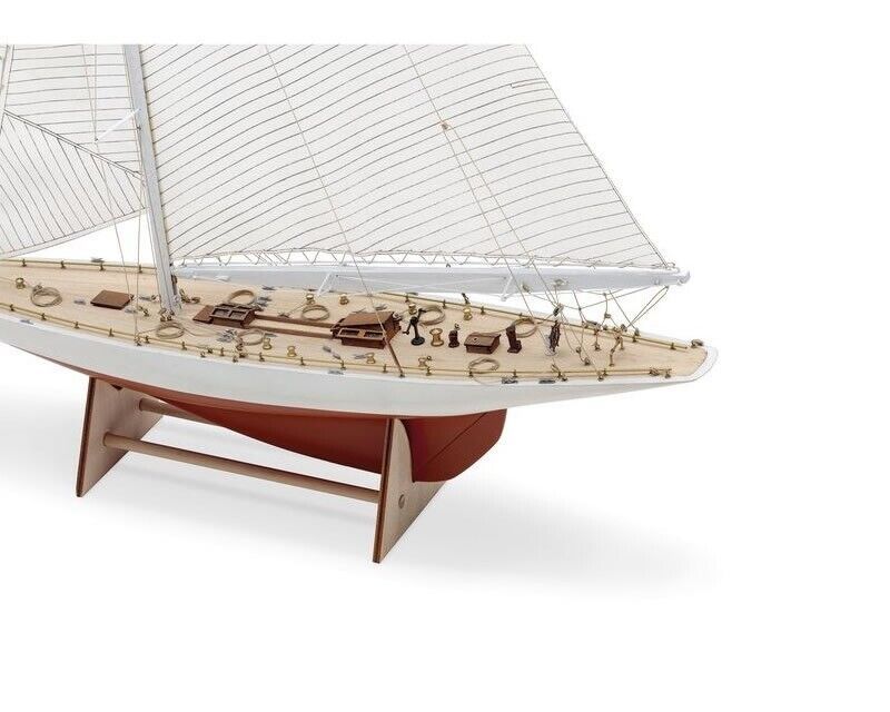 Amati 1/80 Scale Rainbow with Polystyrene Hull Model Kit | Hobbies