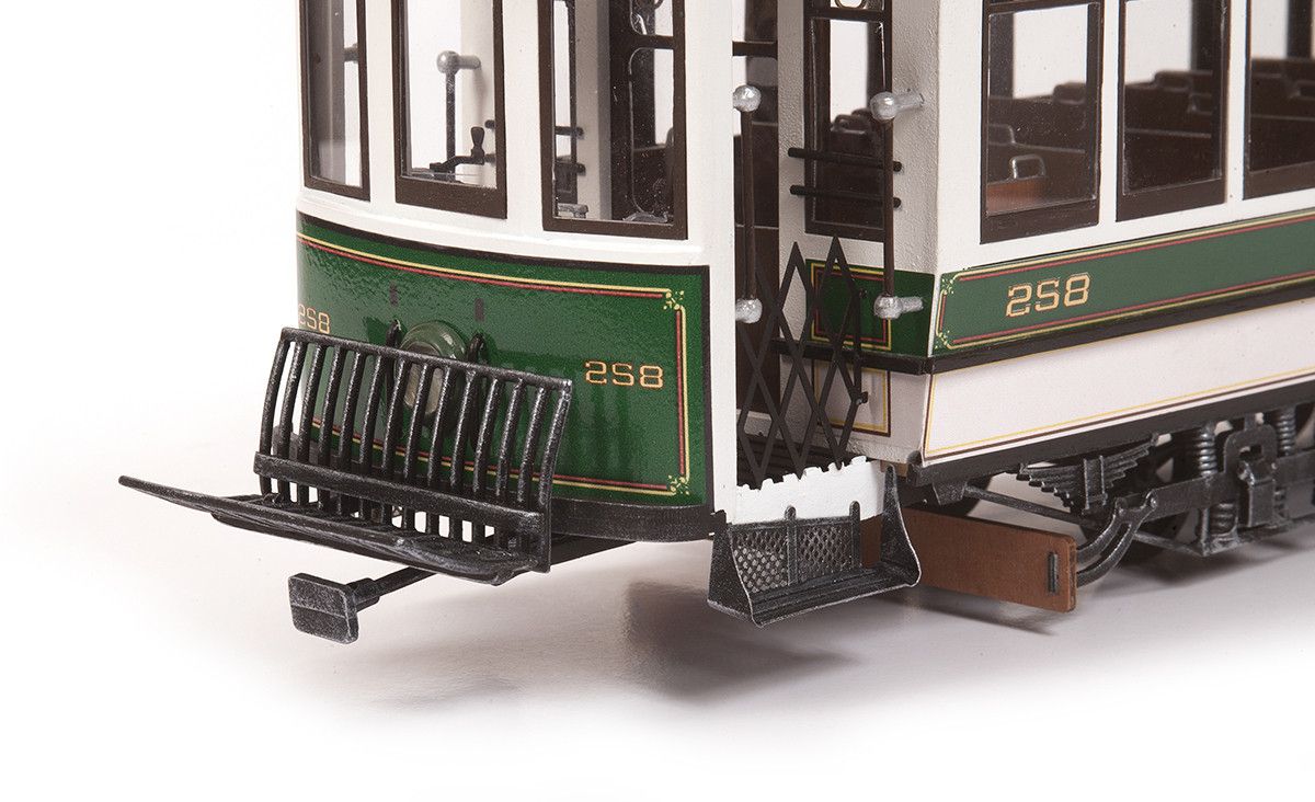 Occre Buenos Aires Lacroze Tram Model Kit | Hobbies
