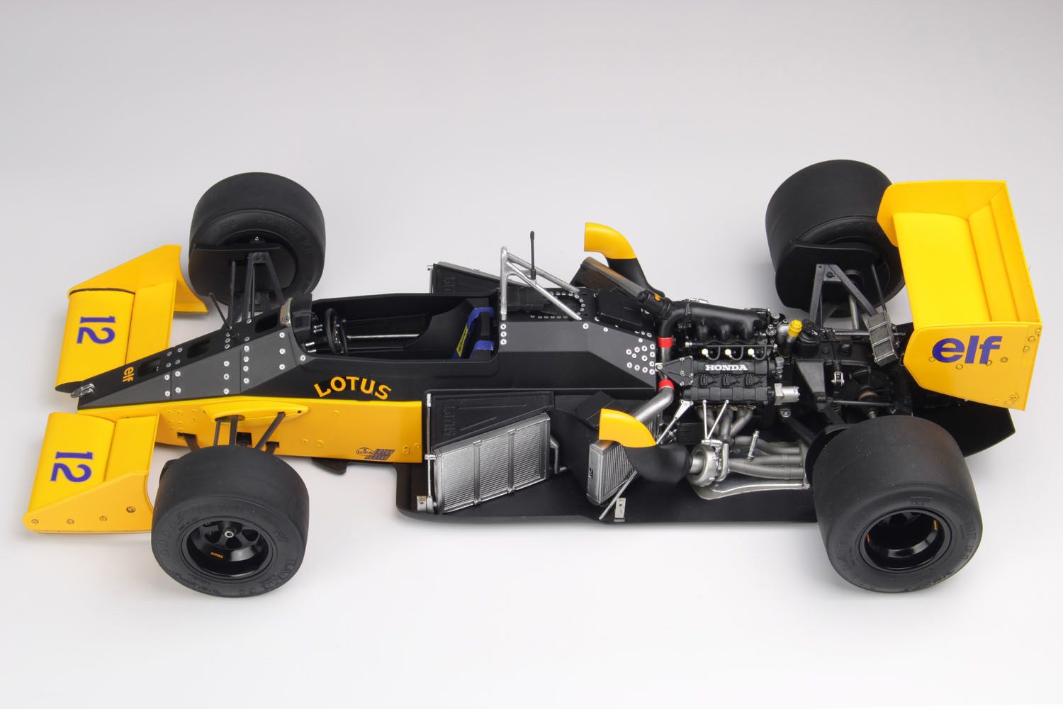 Beemax 1/12 Scale Lotus 99T 1987 World Champions Monaco Model Kit | Hobbies