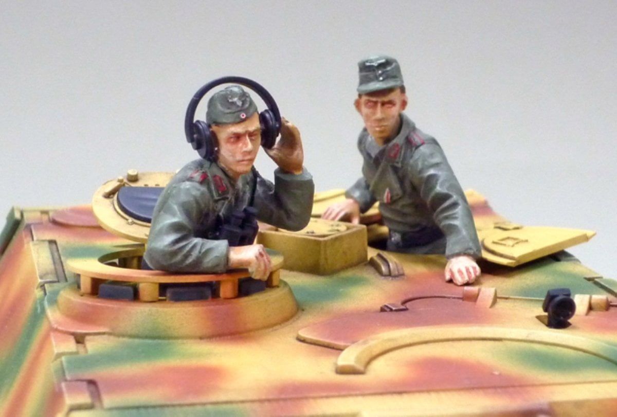 Tamiya German Heavy Tank Destroyer Elefant Plastic Model Kit 35325 ...