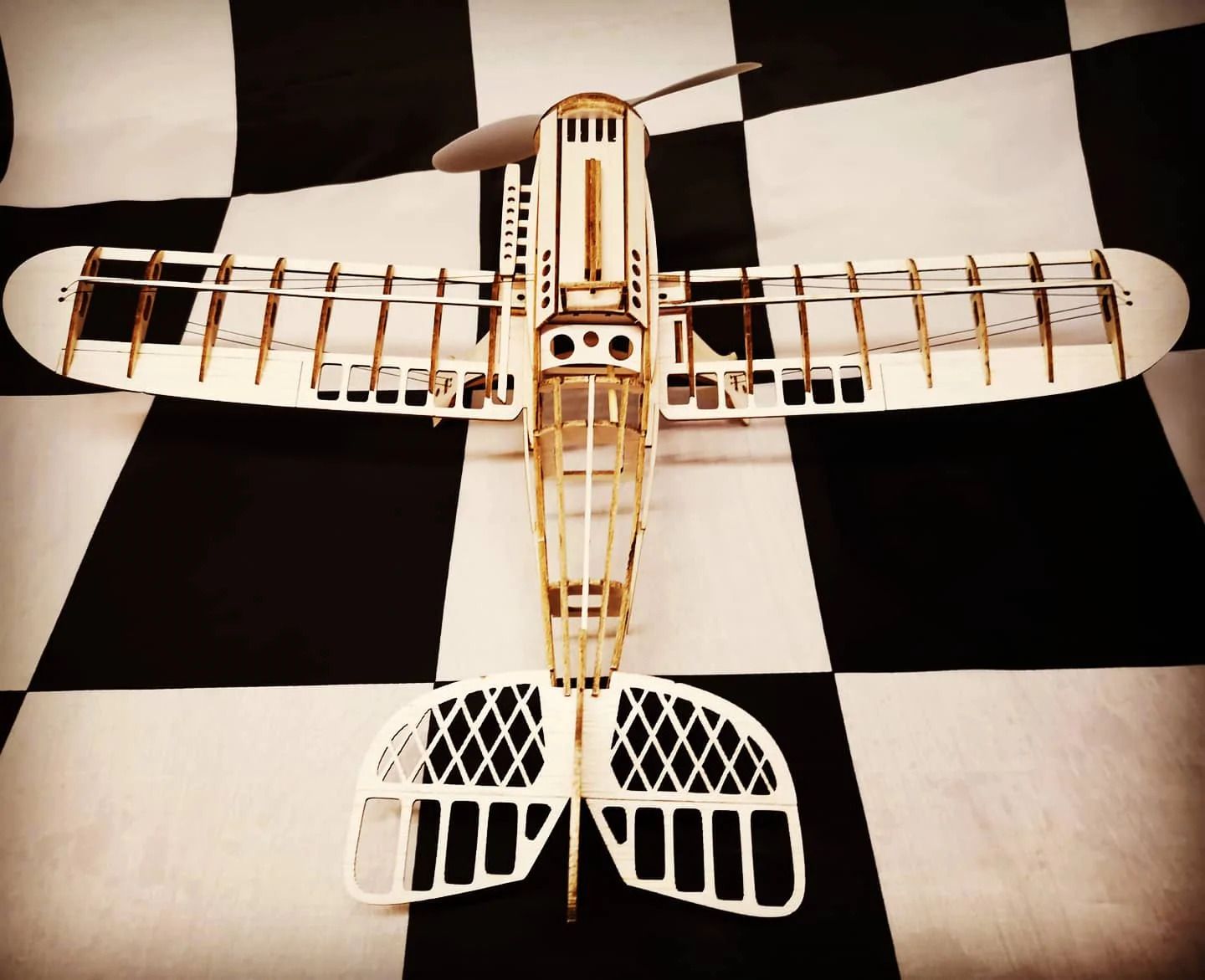Hensons Liberty Raider Model Kit | Hobbies