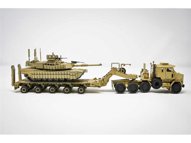 Takom 1/72 M1070 & M1000 with M1A2 Abrams Limited Edition Kit | Hobbies