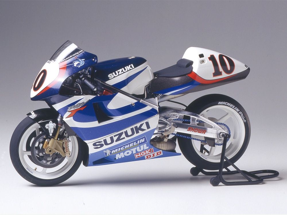 Tamiya 1/12 Scale Suzuki RGV-XR89 Model Kit | Hobbies