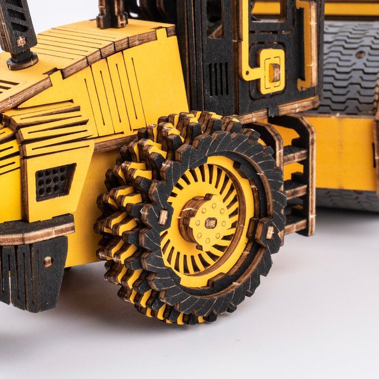 ROKR Road Roller Wooden Model Kit | Hobbies