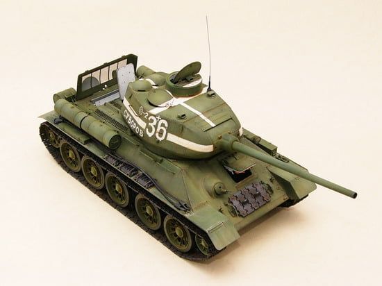 Trumpeter T-34/85 Model 1944 Factory No.183 | Hobbies