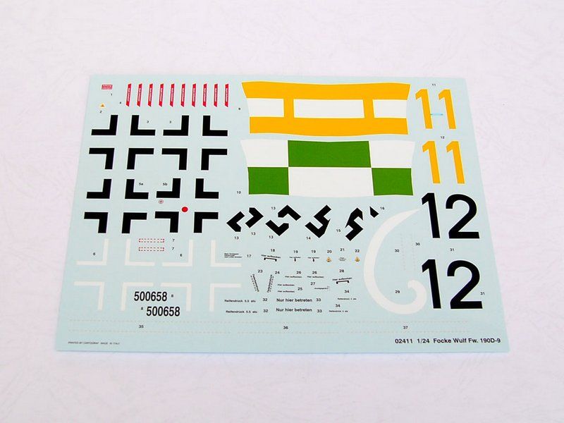 Trumpeter 1/24 Scale Fw 190D-9 Stab IV/JG3 1945 Model Kit | Hobbies