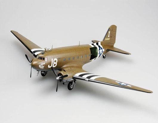 Trumpeter Douglas C-47A Skytrain 48th Scale Plastic Model Kit TM02828 ...