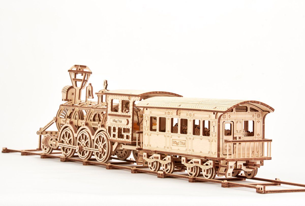 Wood Trick Locomotive R17 Wooden Model Kit | Hobbies